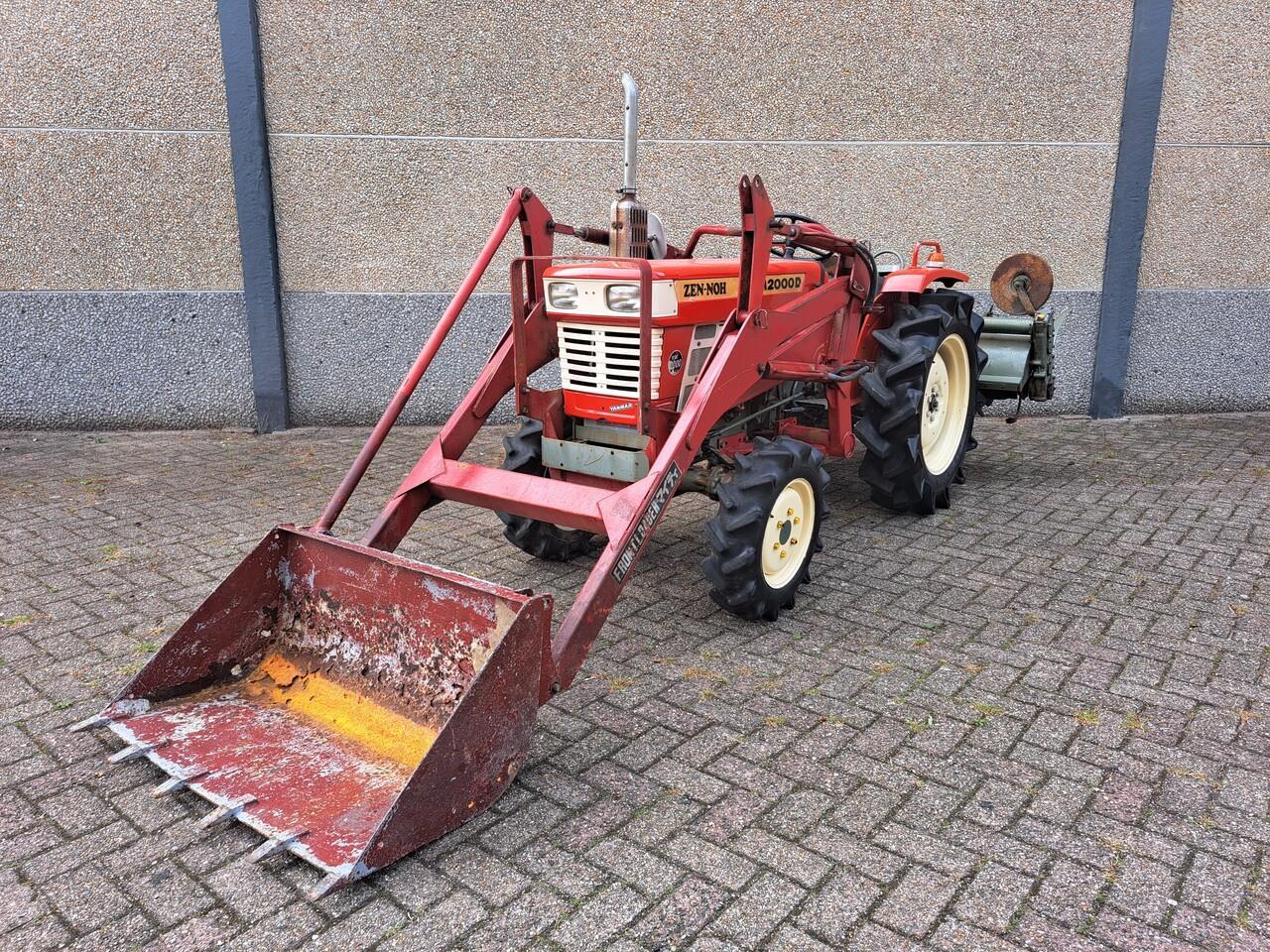 Yanmar YM2000D Tractor