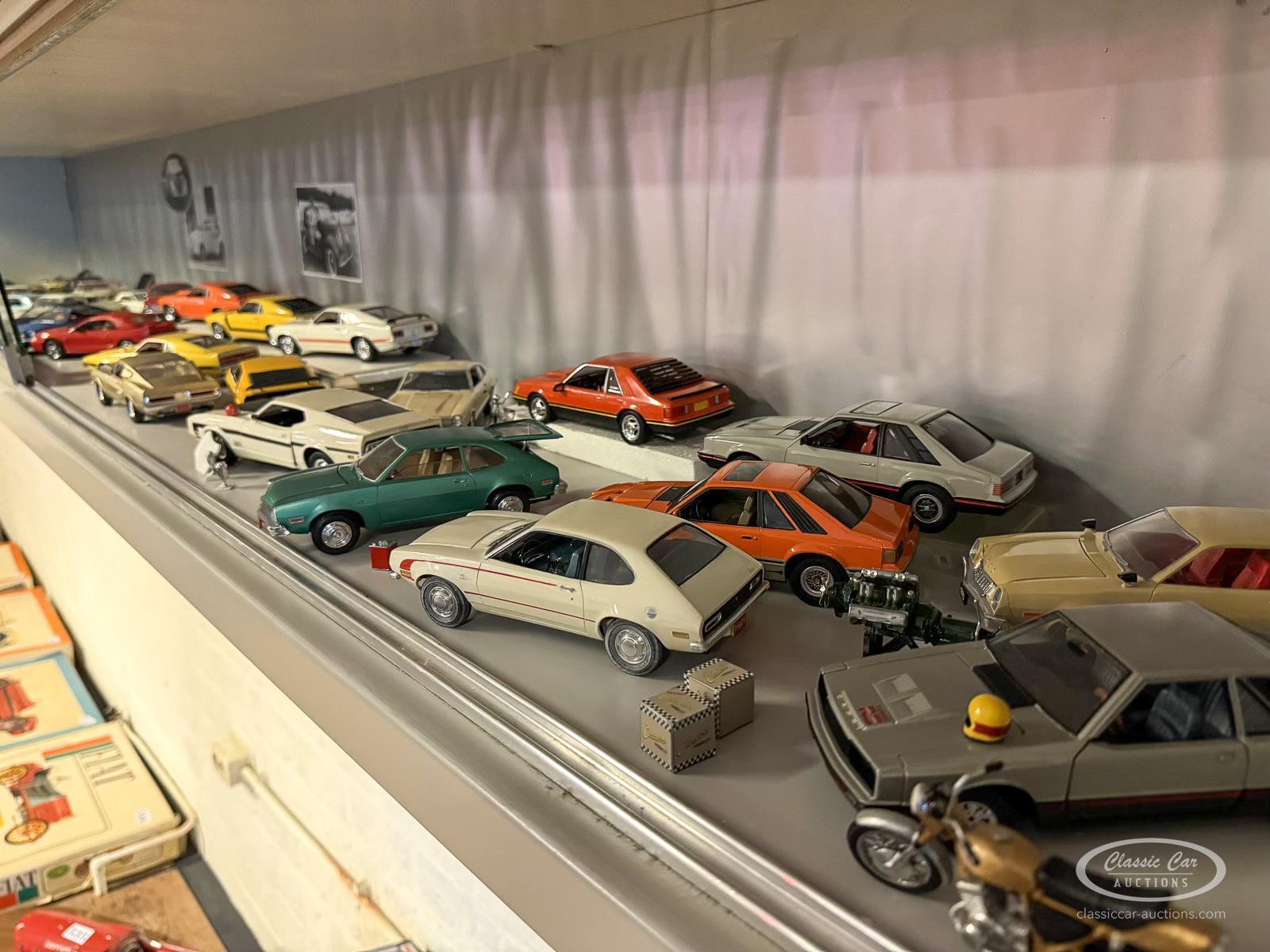 Collectible Various FORD model cars from De Rijcke museum, complete ...