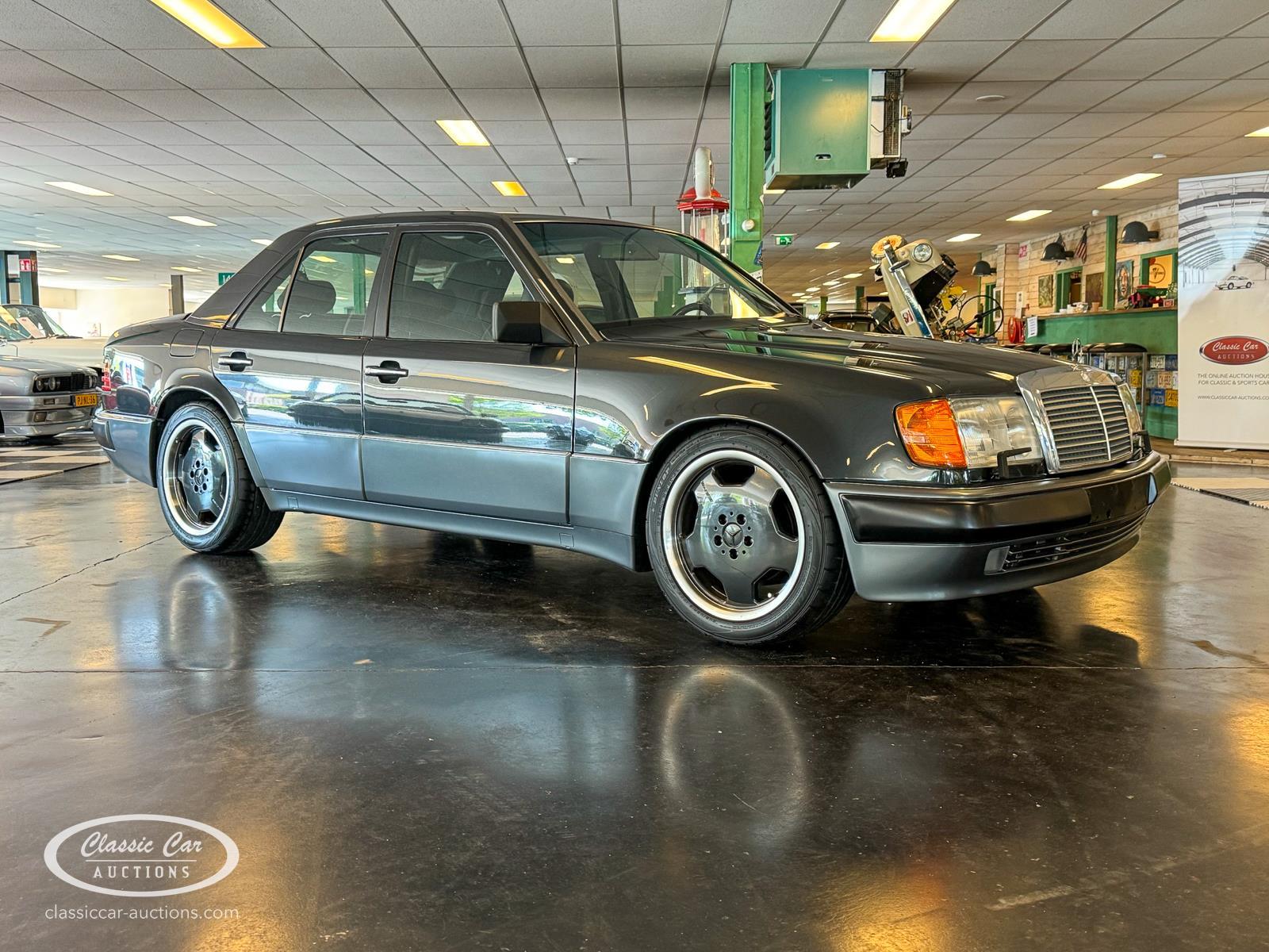 Mercedes-Benz W124 500E 1992
