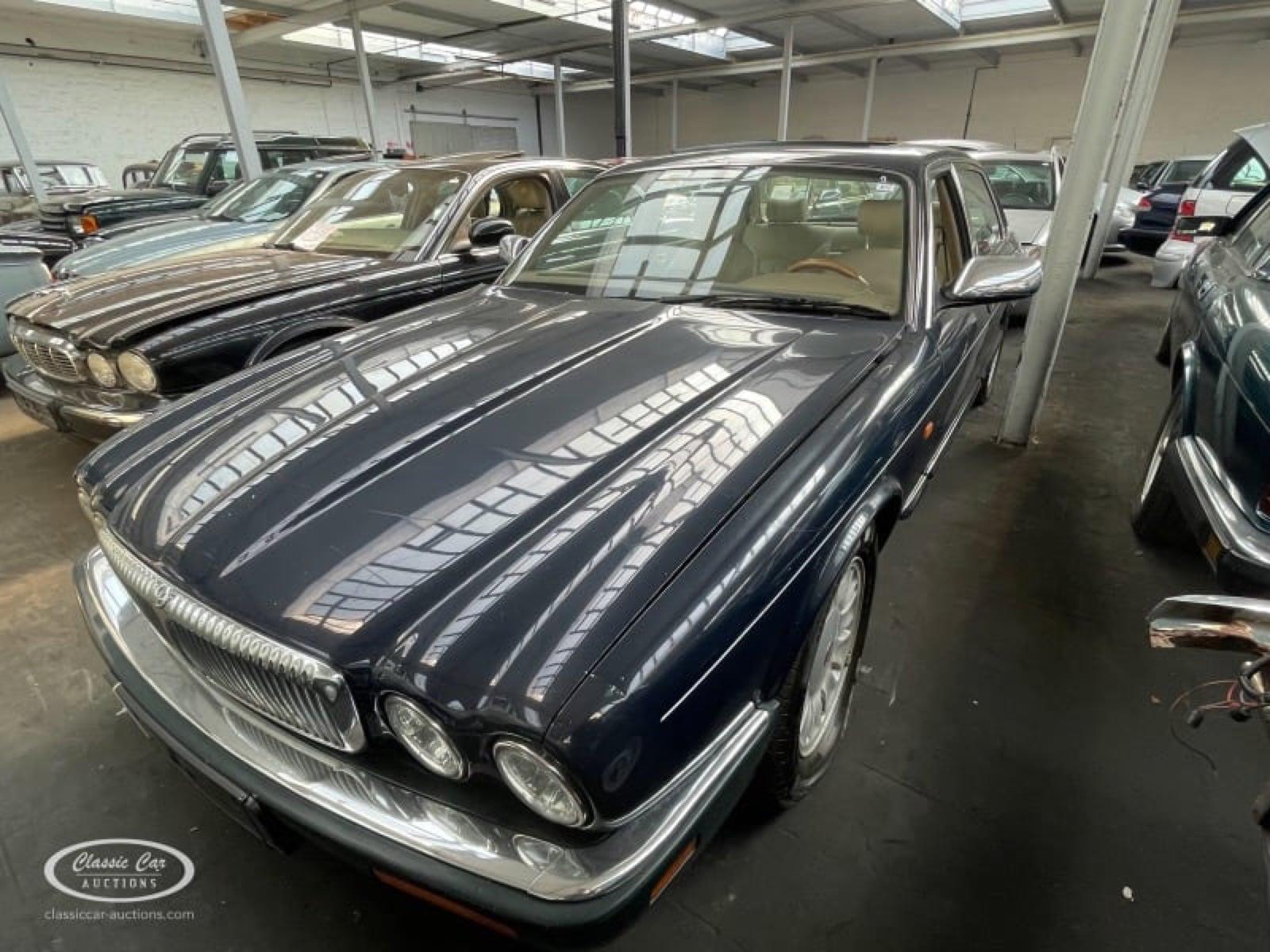 Daimler Six 4.0 1996 - No Reserve