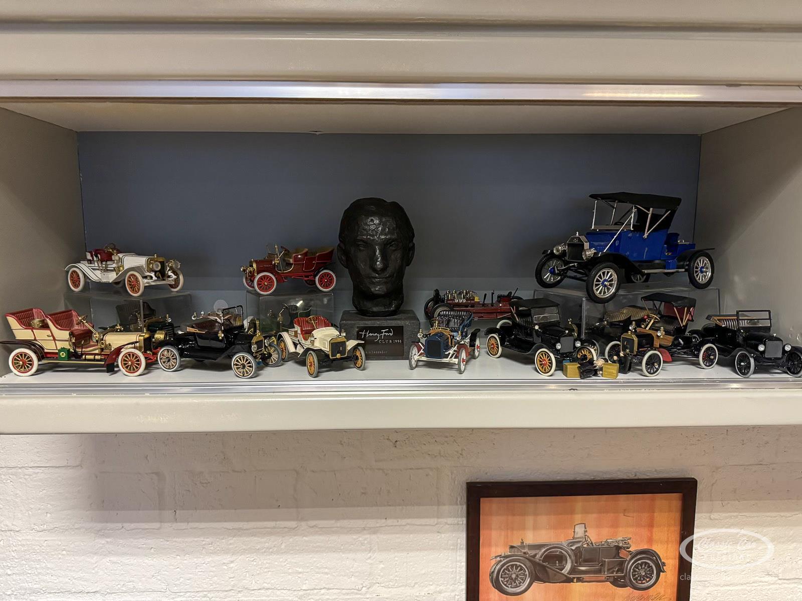 Collectible Various FORD model cars from De Rijcke museum, complete ...