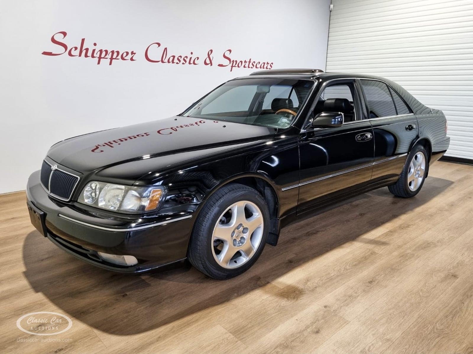 Infiniti Q45 Anniversary edition 2000