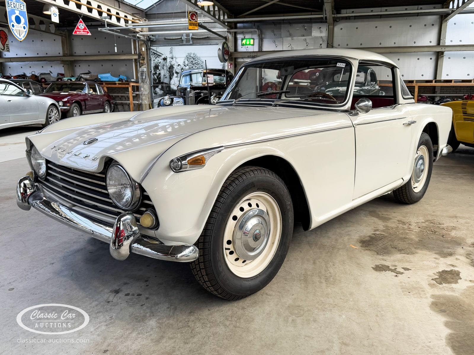 Triumph TR4A Surrey 1967