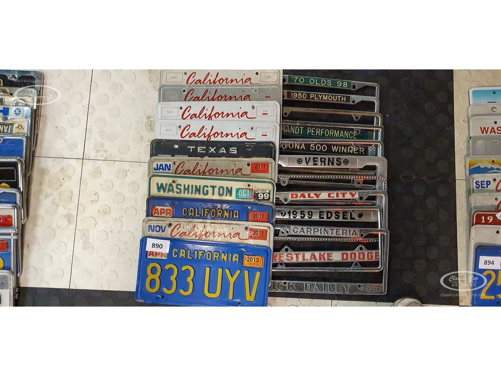 Plaques d'immatriculation de collection originales des États-Unis avec ...