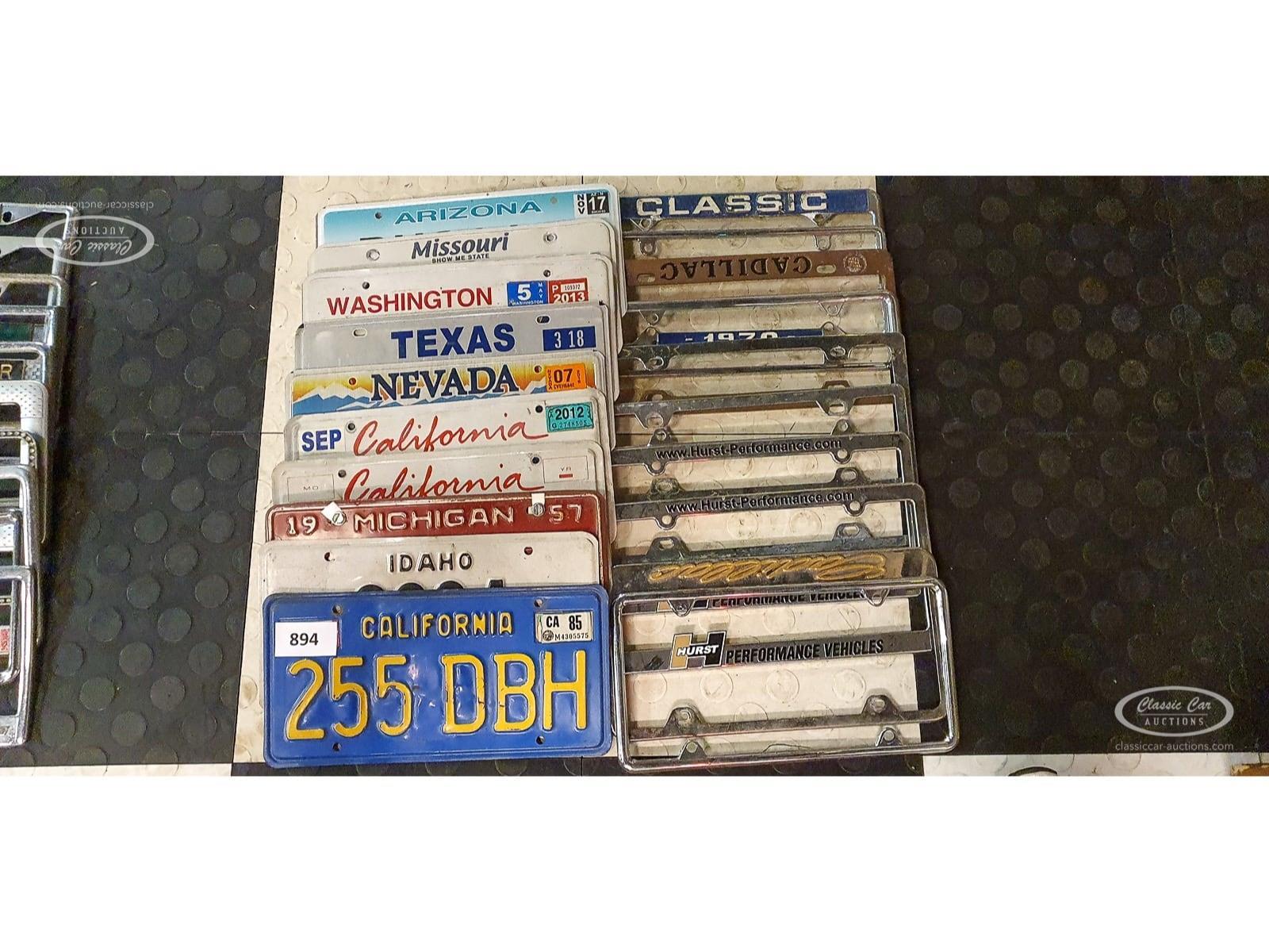 Plaques d'immatriculation de collection originales des États-Unis avec ...