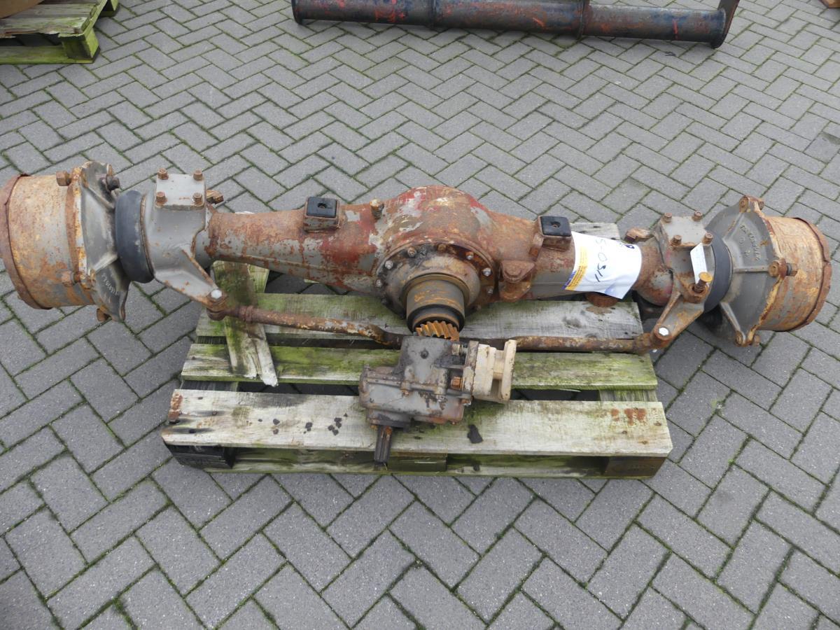 Front axle Massey-Ferguson