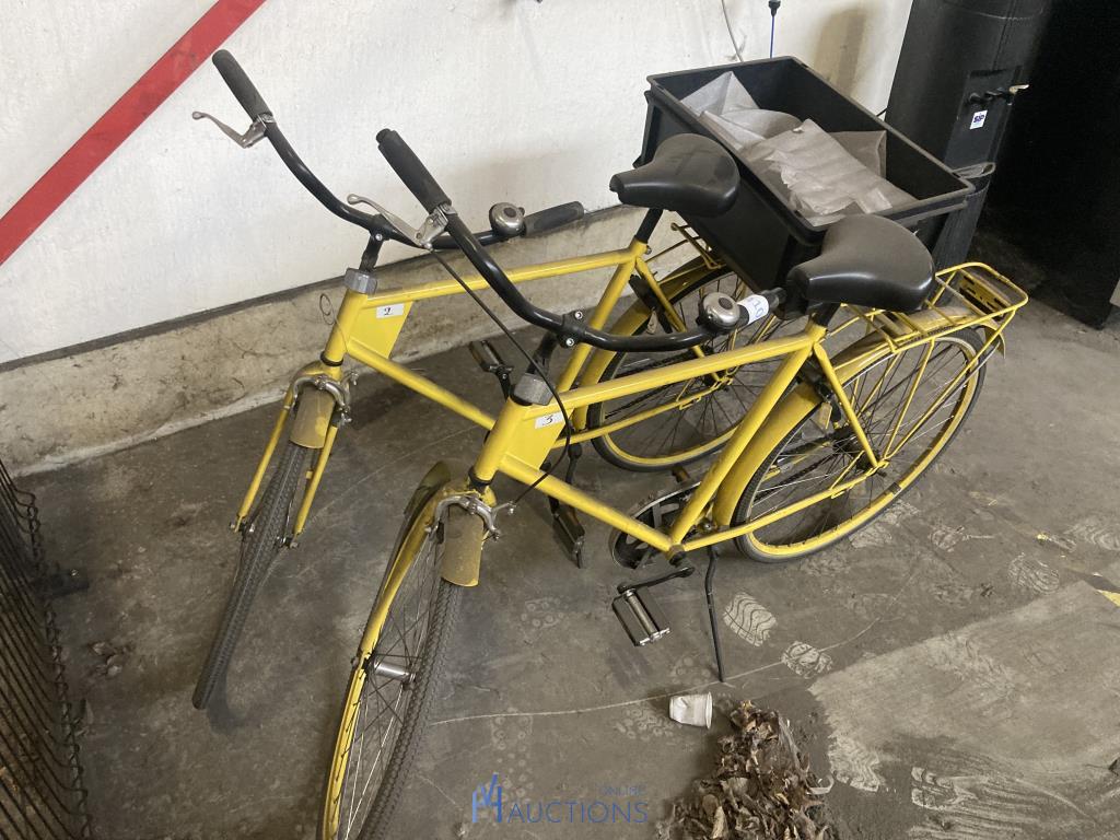 2 magazijnfietsen KNUS